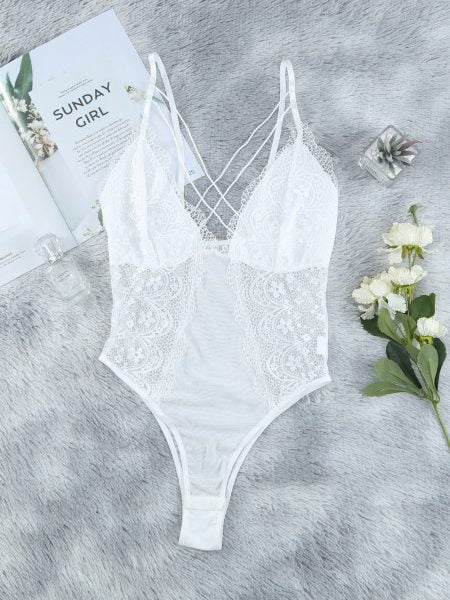 FEEL ME CLOSE TEDDY - White - Sexy Curves